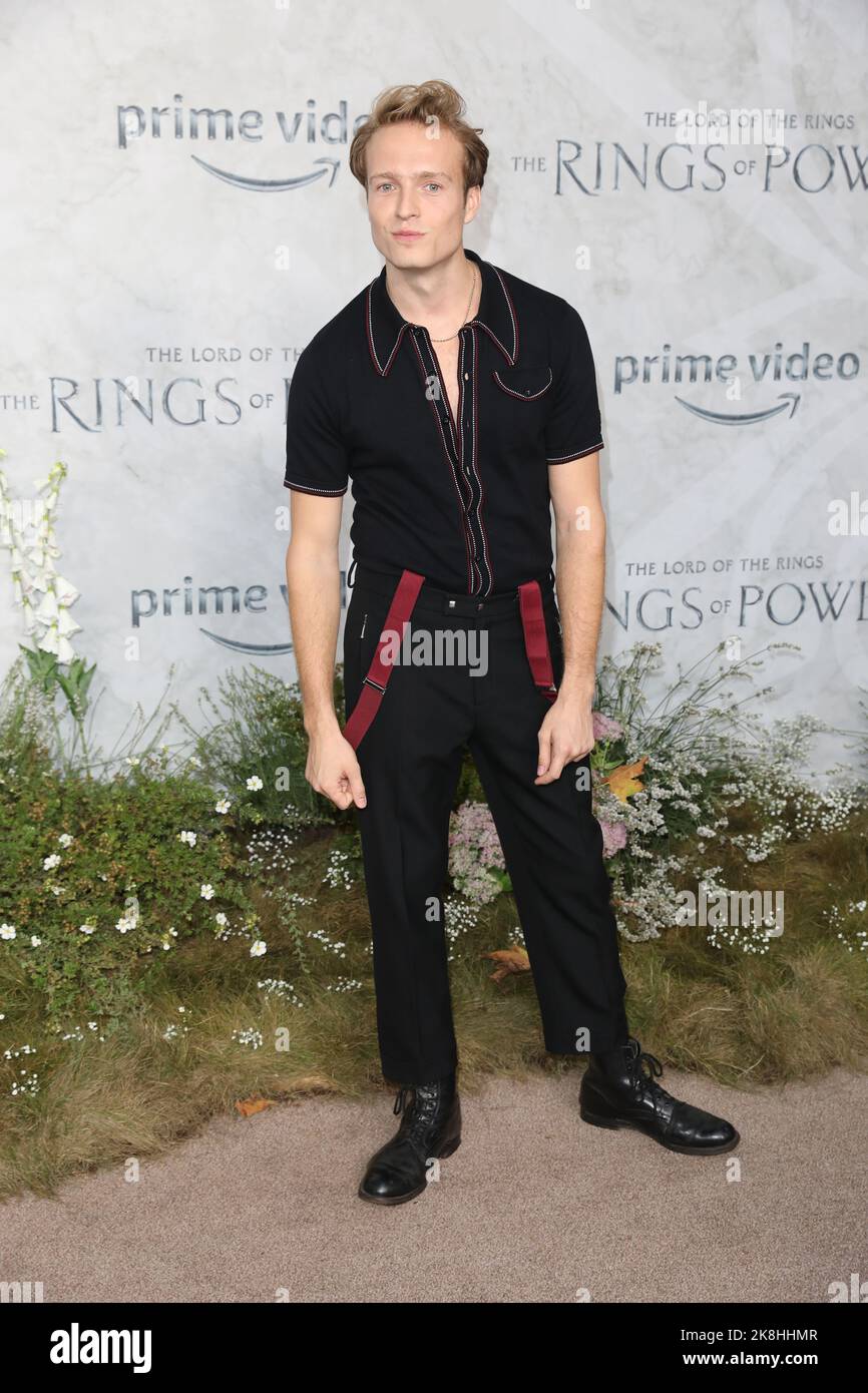 Will Fletcher attends the World premiere of "The Lord Of The Rings: The ...