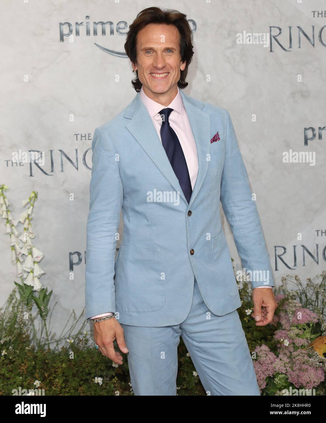 Simon Merrells attends the World premiere of "The Lord Of The Rings ...