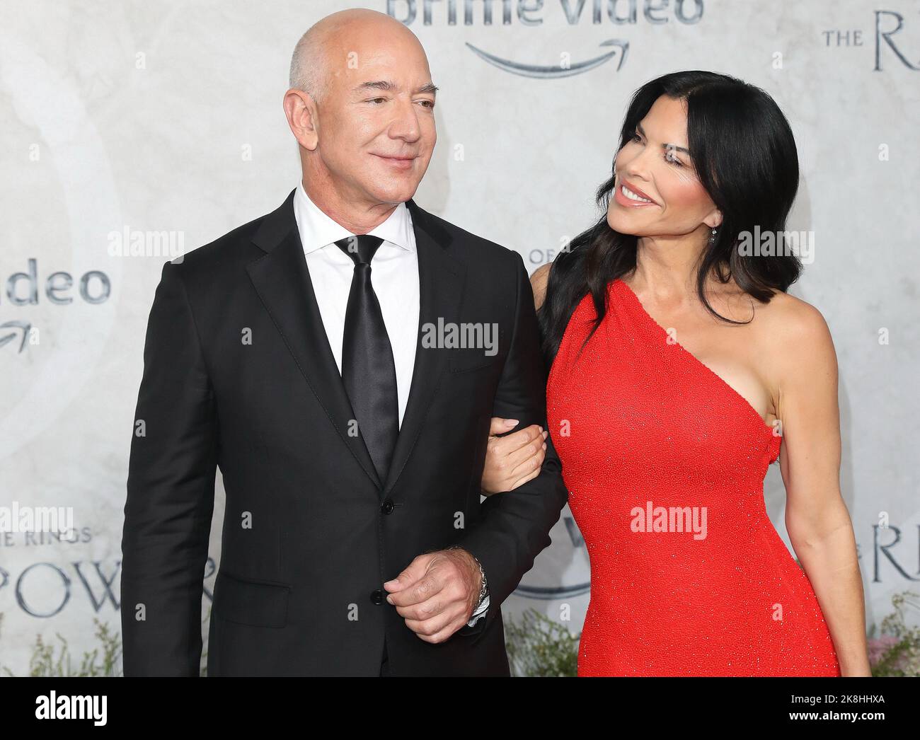 Jeff Bezos and Lauren Sanchez attend the World premiere of "The Lord Of ...