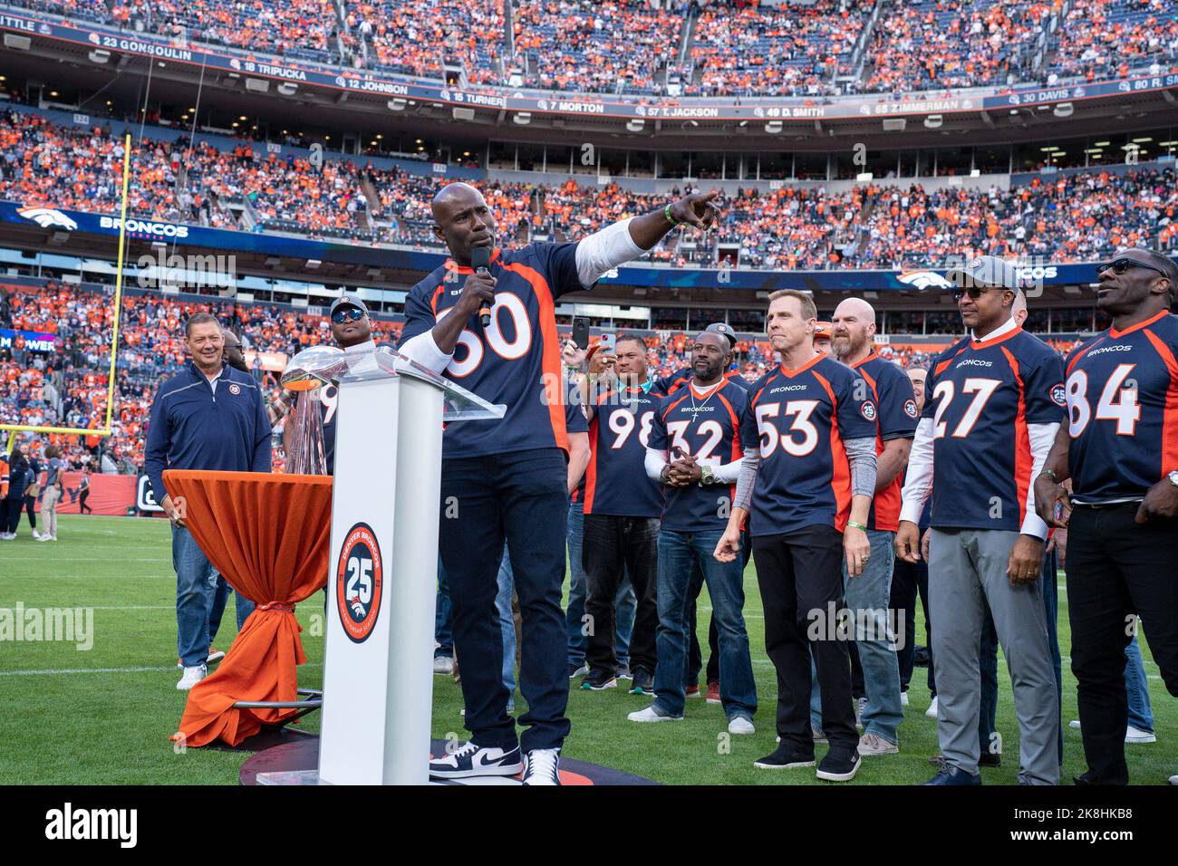 Terrell davis broncos hi-res stock photography and images - Alamy
