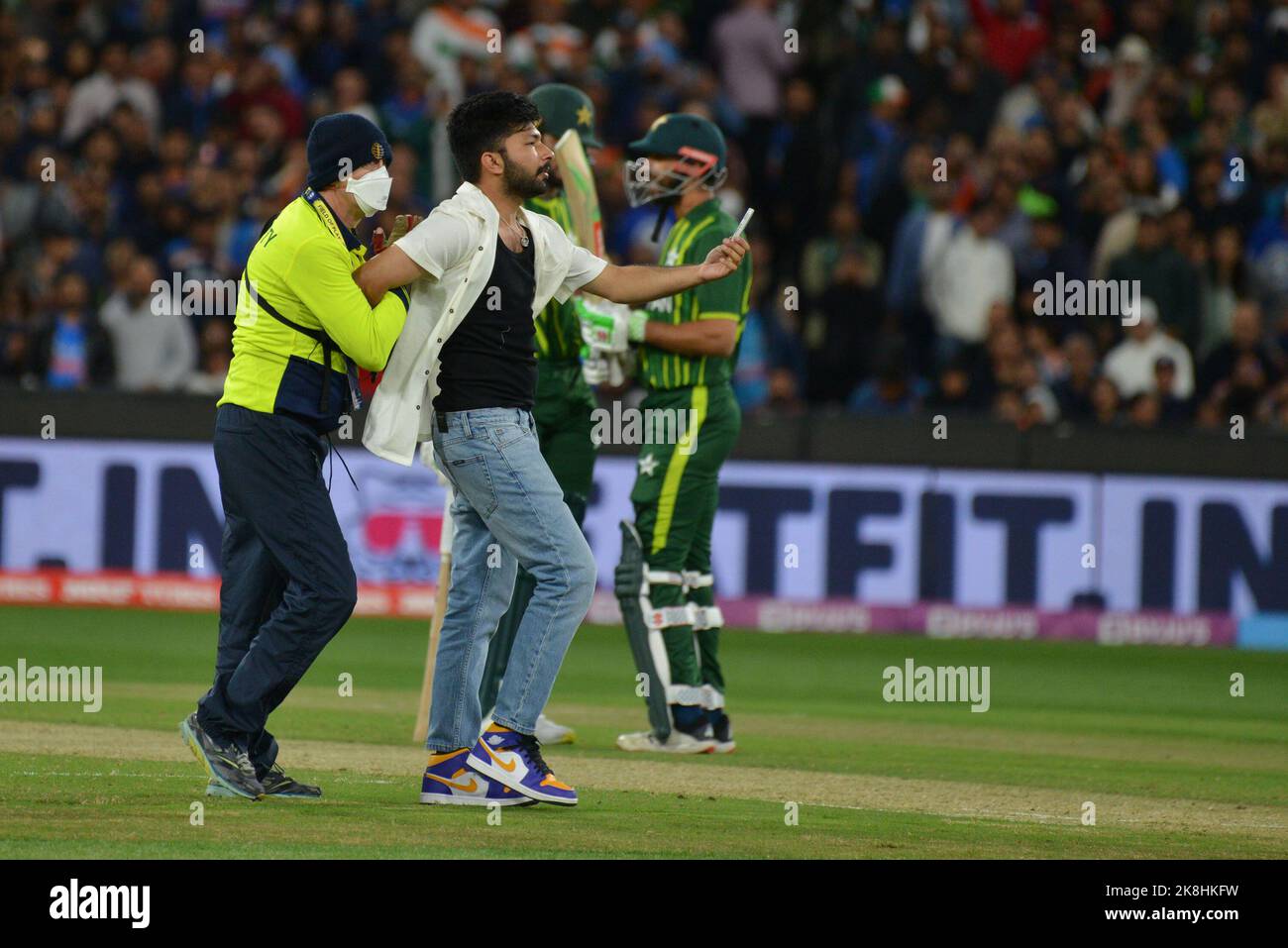 Melbourne, Pakistan. 23rd Oct, 2022. A view of the cricket match ...