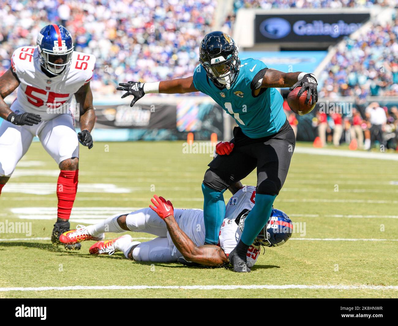 October 23, 2022: New York Giants safety Xavier McKinney (29) not able ...