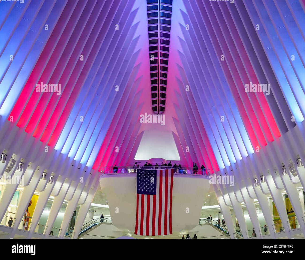 World Trade Center Oculus honors veterans with American Flags and ...
