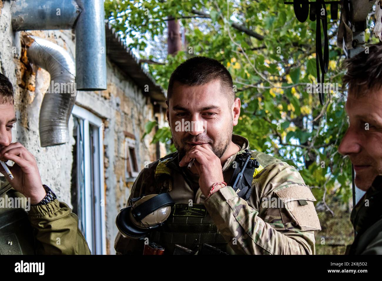 Soldiers have a resting time and enjoy before the attack, Ukrainian ...