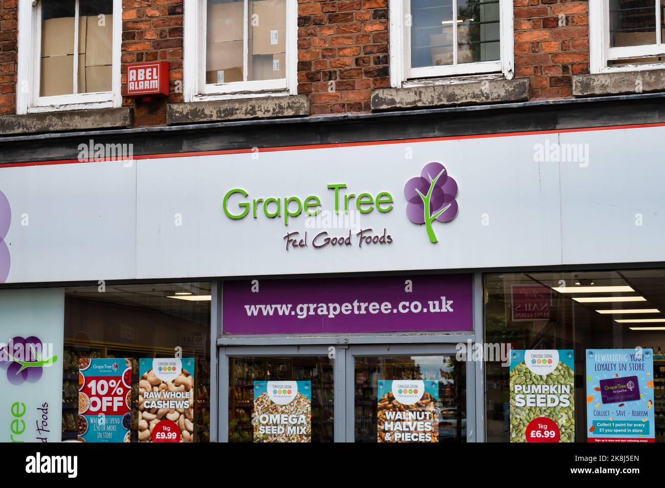 Grape tree grocery store hi-res stock photography and images - Alamy