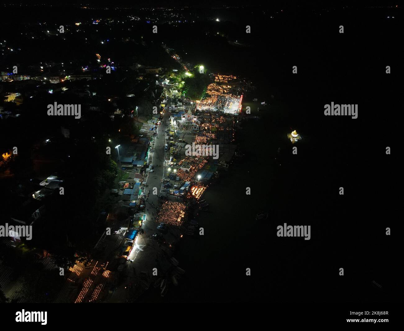 Festival of a thousand lamps hi-res stock photography and images - Alamy