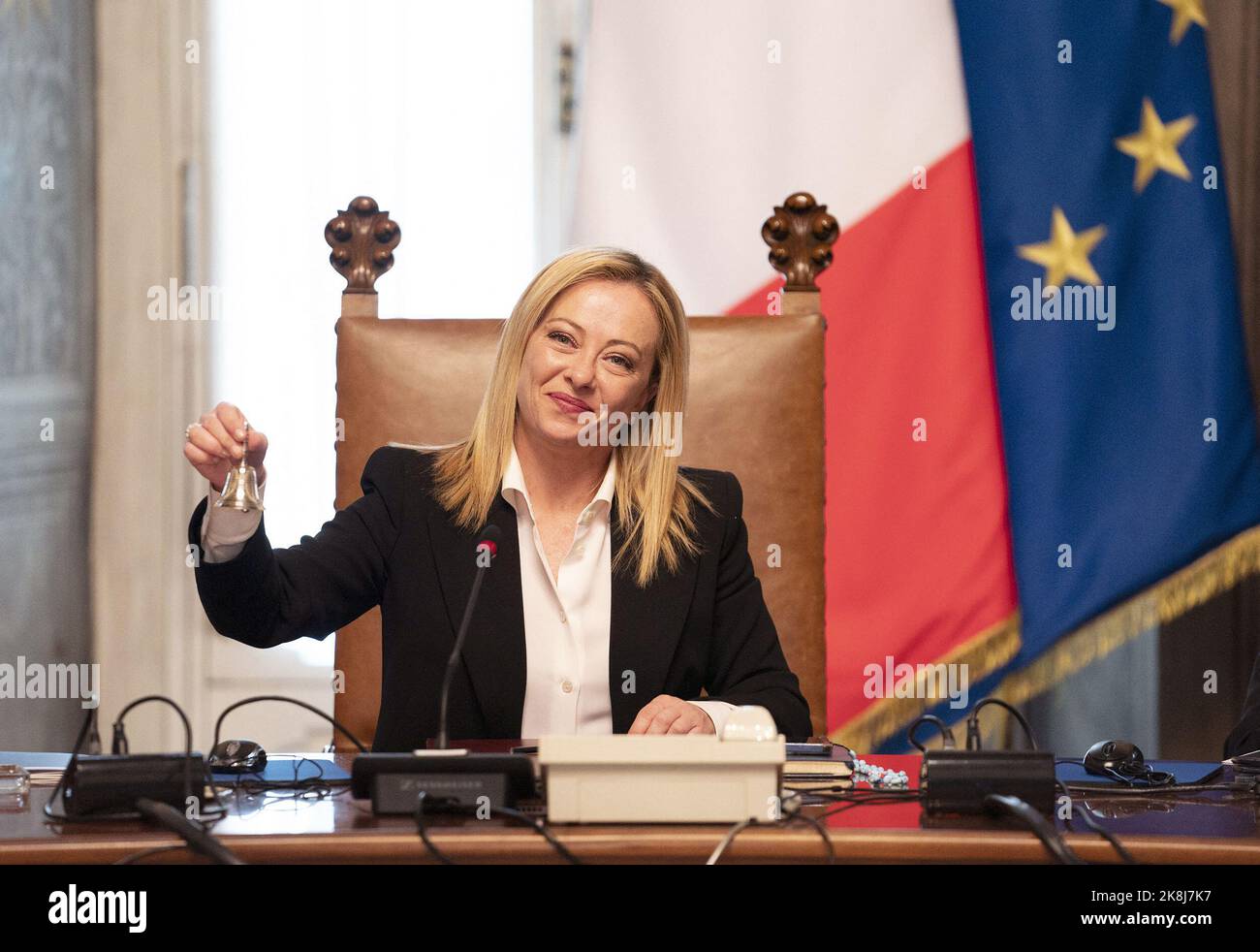 New Italian Prime Minister Giorgia Meloni rings the cabinet minister ...