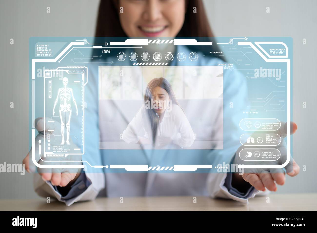 Doctor visual interface equipment online conference with the patient to ...