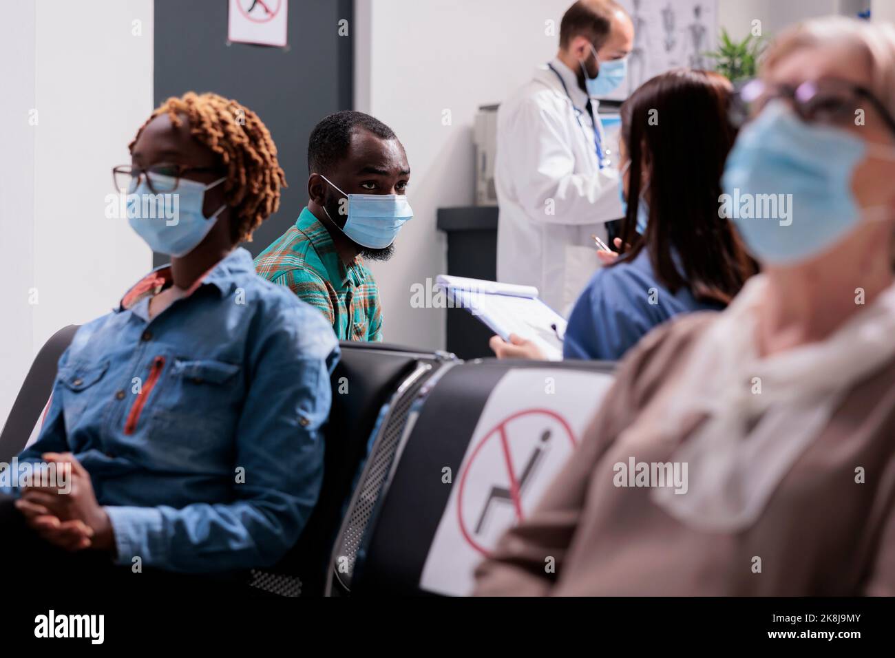 Wear A Mask In Doctor Office Sign