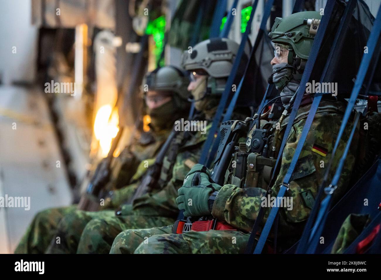Estonia. 24th Oct, 2022. Soldiers sit in an Airbus A400M transport ...