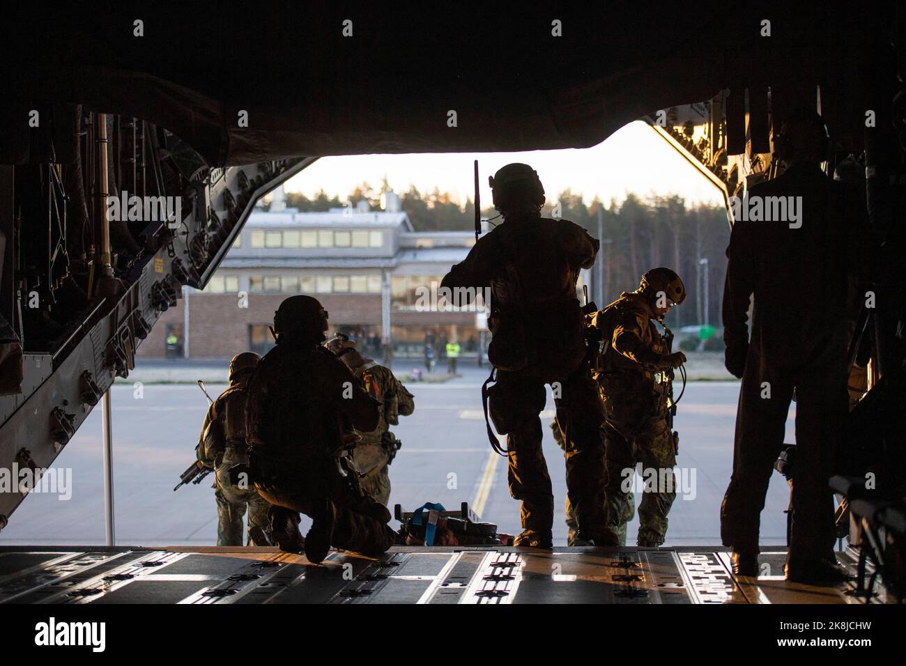 24 October 2022, Estonia, Ämari: Soldiers disembark from an Air Force ...