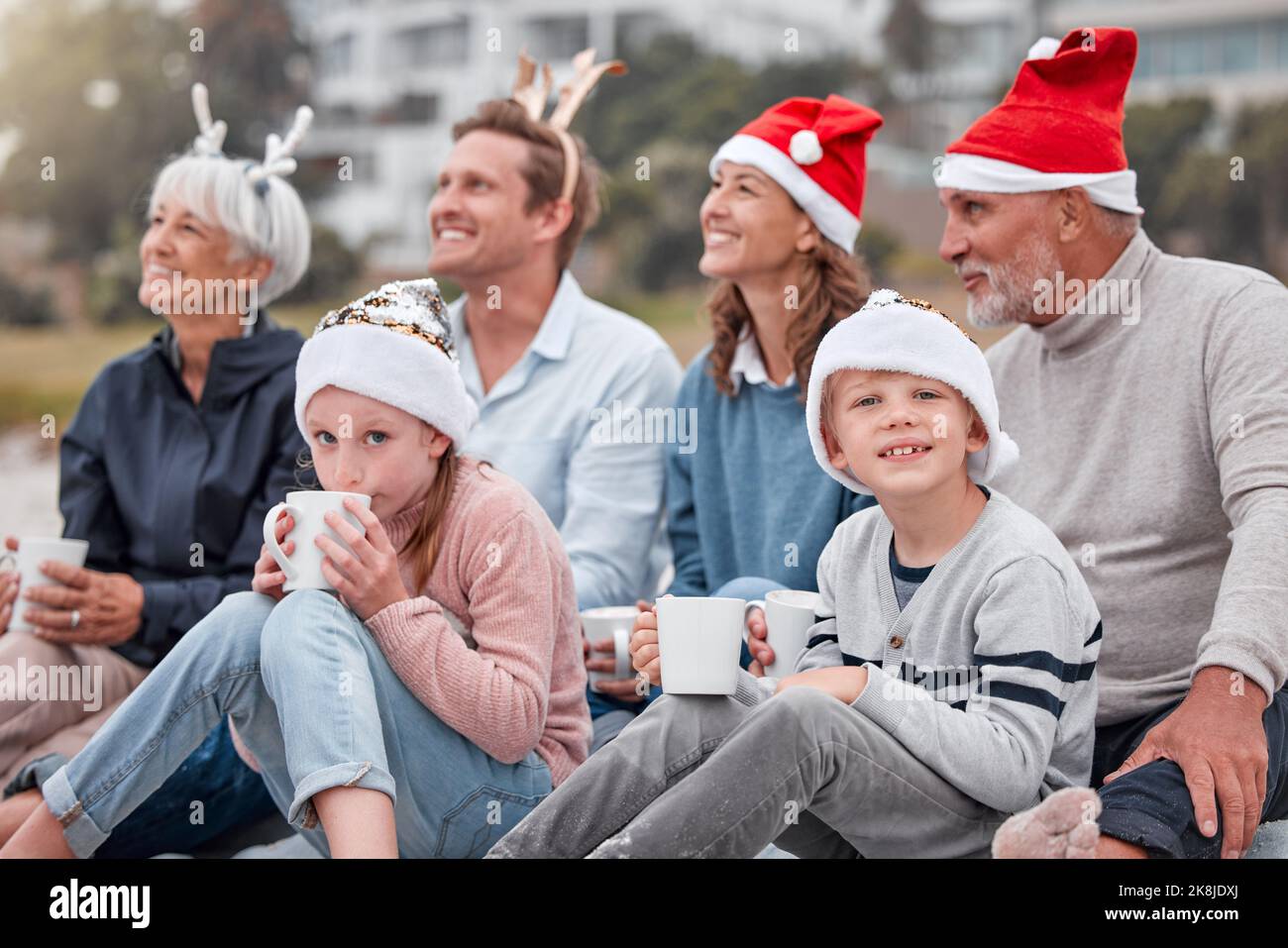 Happy, big family and relax for Christmas holiday, bonding and quality ...