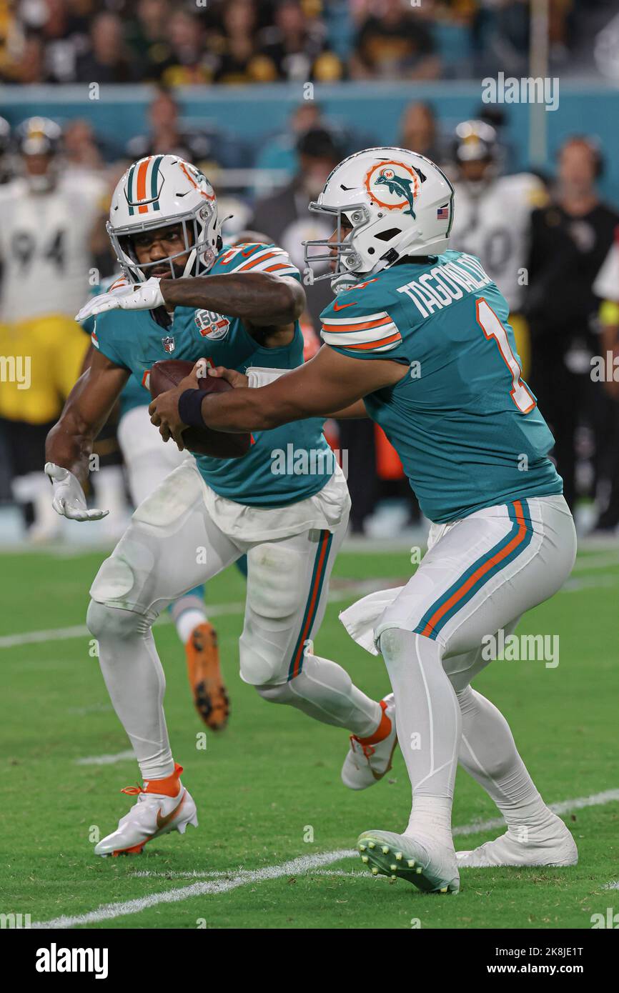 Sunday, October 23, 2022; Miami Gardens, FL USA; Miami Dolphins quarterback Tua Tagovailoa (1 ...