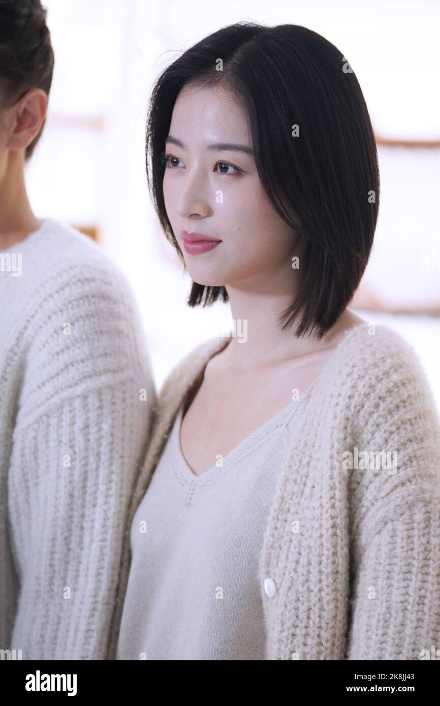 Zhou Yutong attended the activity of Loro Piana Pop-up store in ...