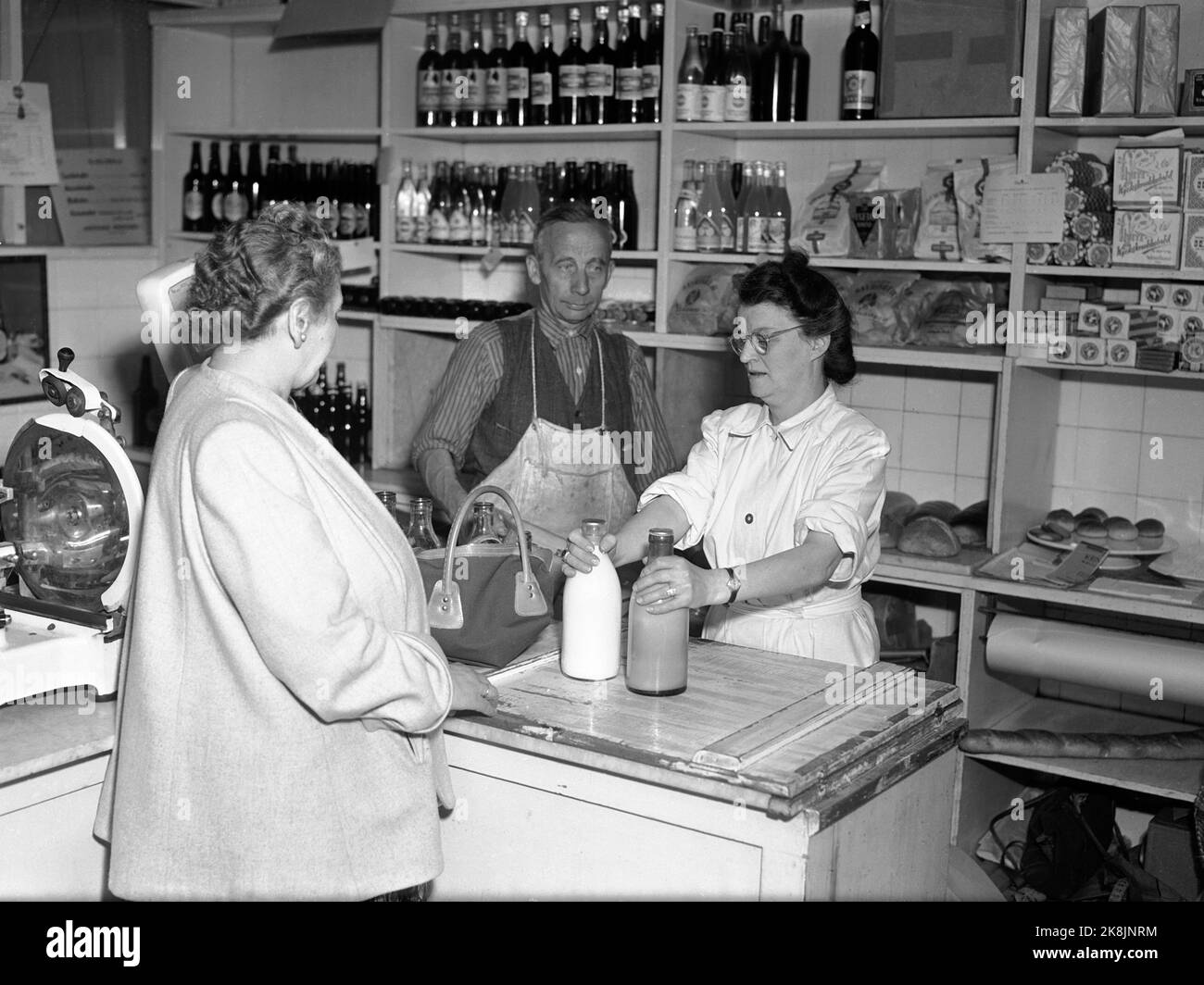 Oslo 19500705 Interior from a milk shop in Fagerborggaten in Oslo. Man ...