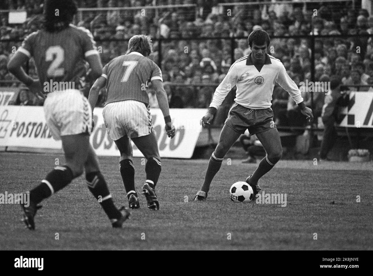 Bulgarian soccer players Black and White Stock Photos & Images - Alamy