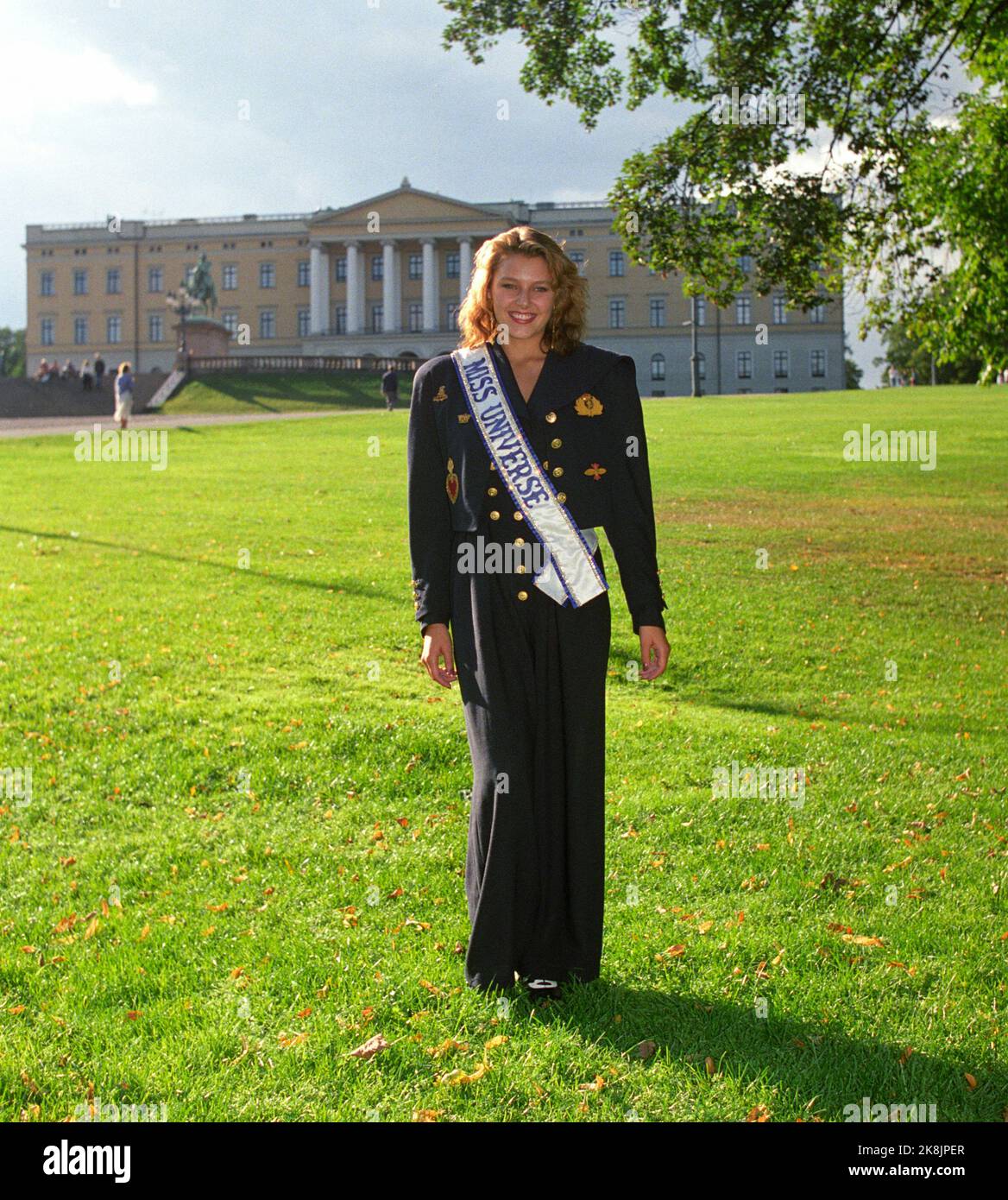 Oslo 19900821. Miss Universe and Model Mona Grudt photographed at ...