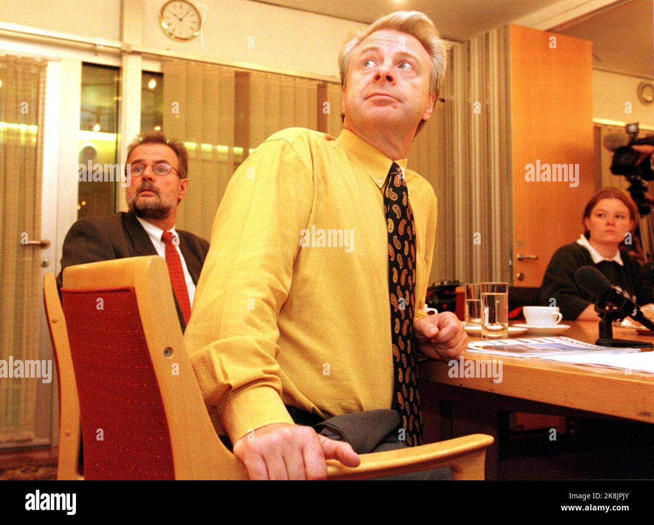 Anders knudsen economy and business hi-res stock photography and images - Alamy