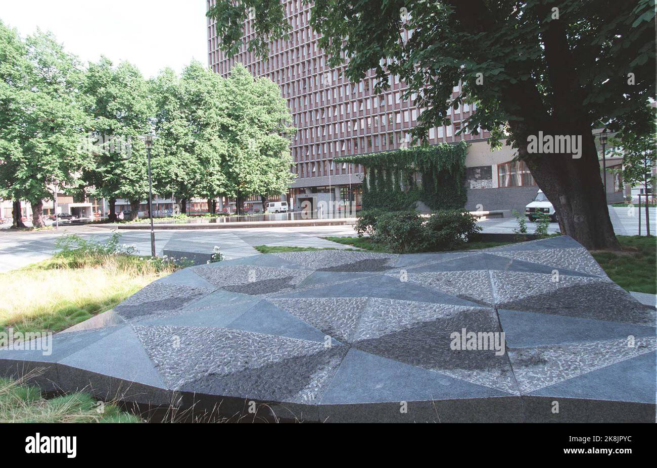 Morten holm ntb sculptures public buildings exterior hi-res stock ...