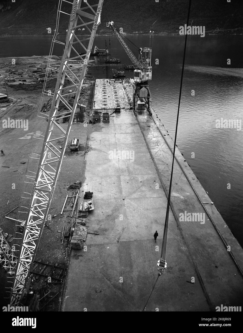 Transport of raw materials Black and White Stock Photos & Images - Alamy
