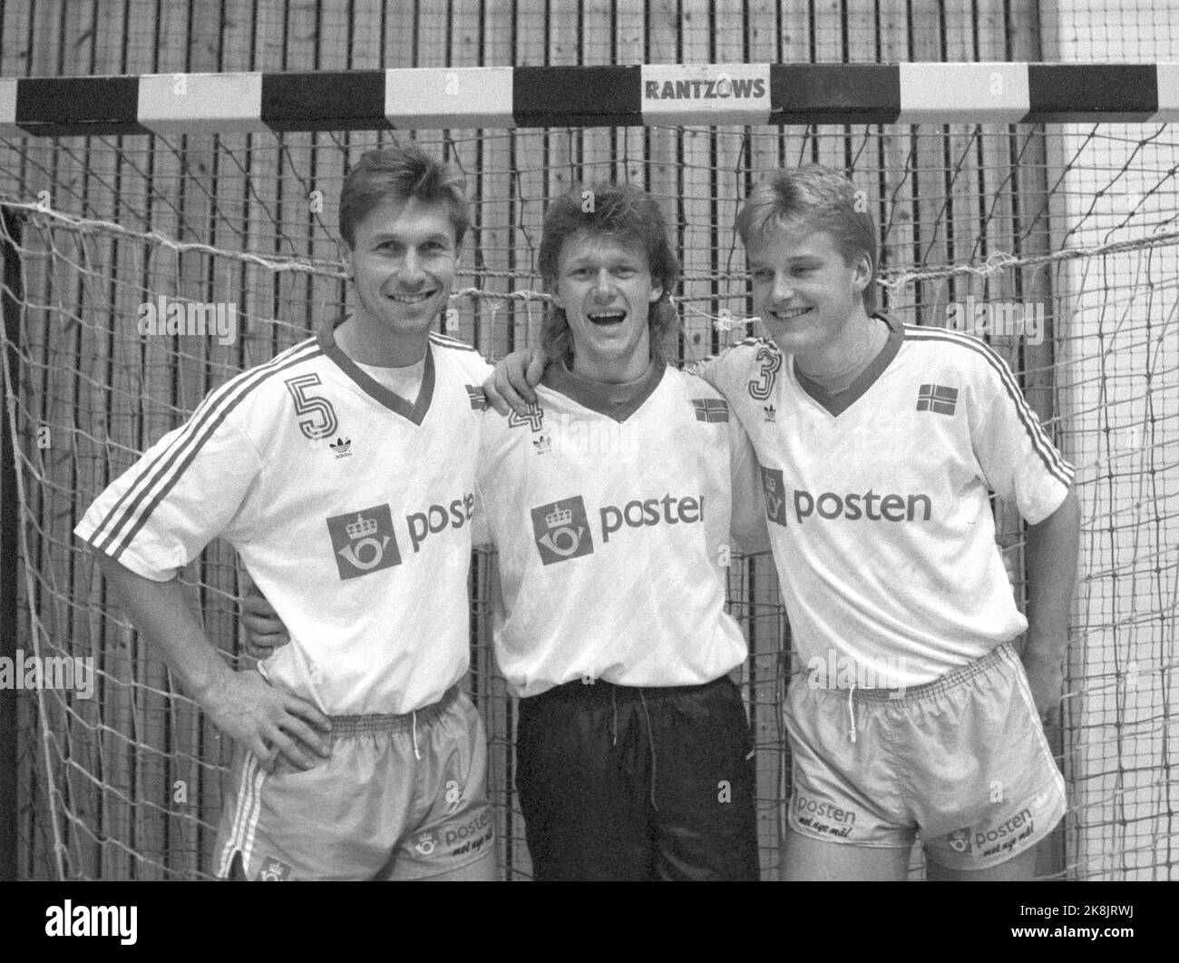 Norwegian handball team Black and White Stock Photos & Images - Alamy Norwegian handball team Black and White Stock Photos & Images - Alamy
