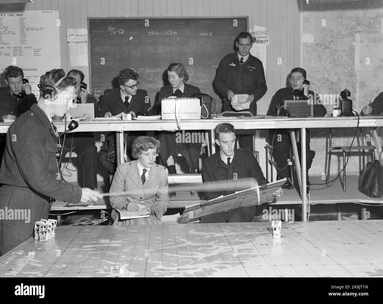 195209 16 17 hi-res stock photography and images - Alamy