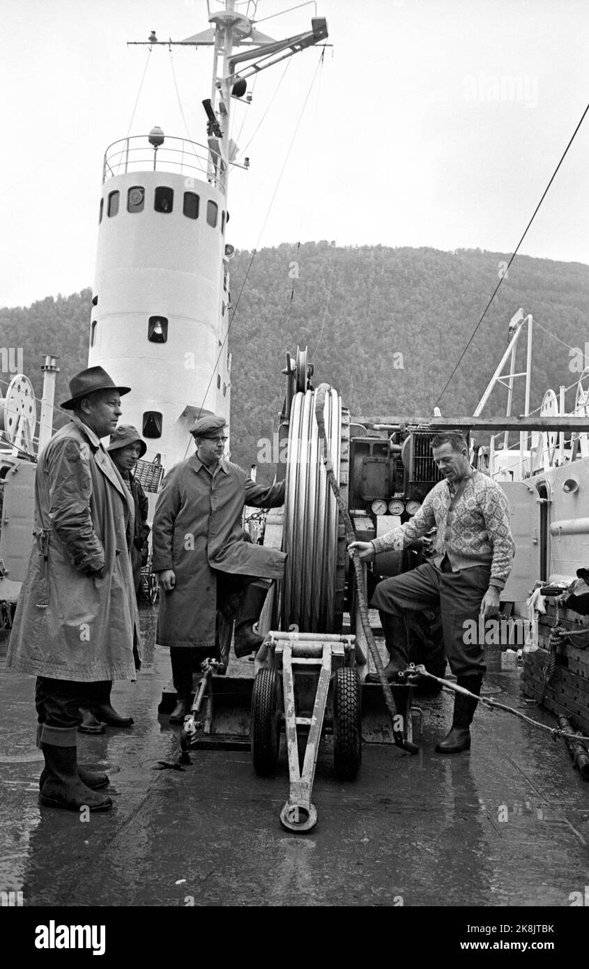 Civil engineers trond horn and jan berge hi-res stock photography and ...