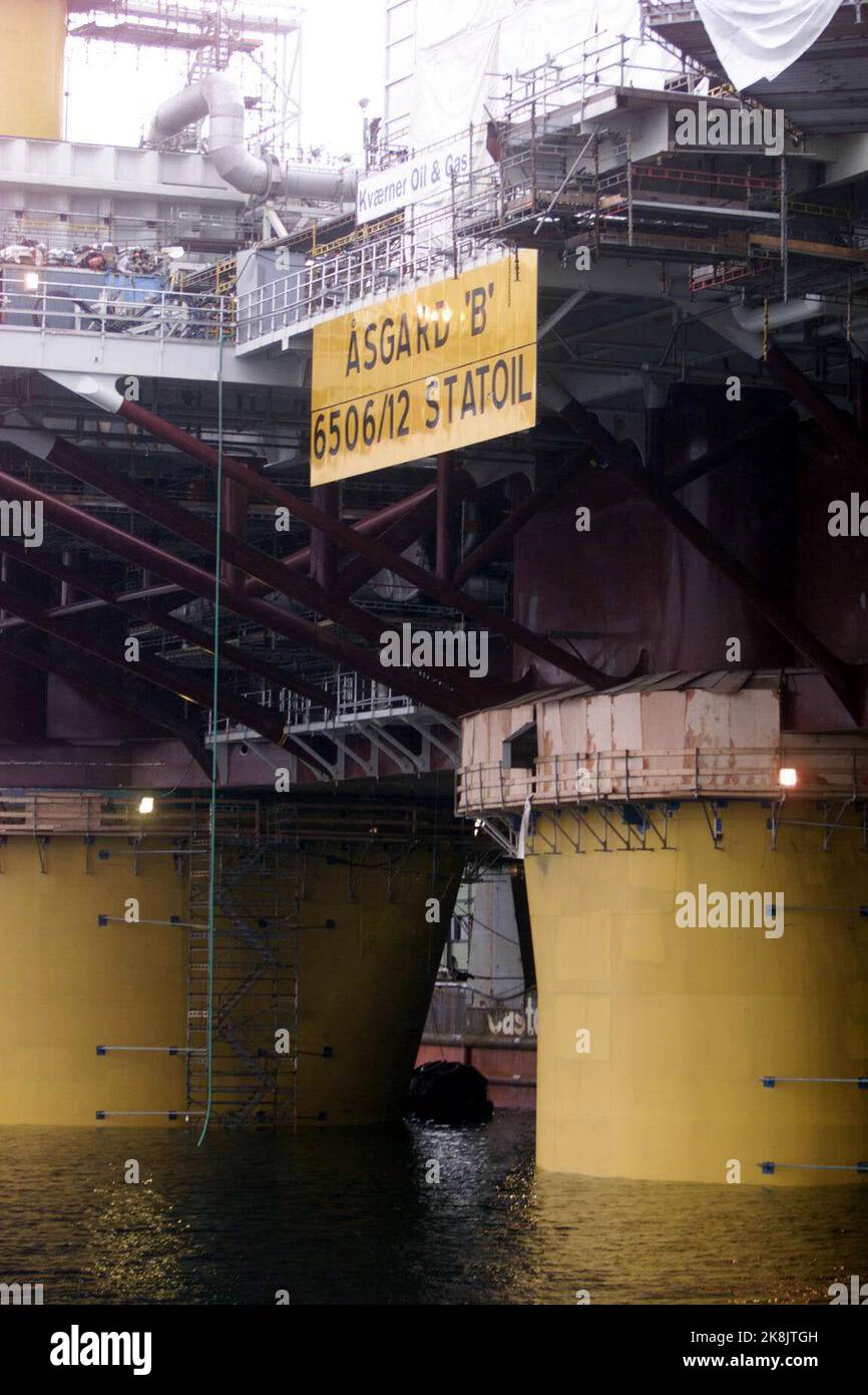 Stavanger 19991027: The development of Statoil's Åsgard B, the world's ...