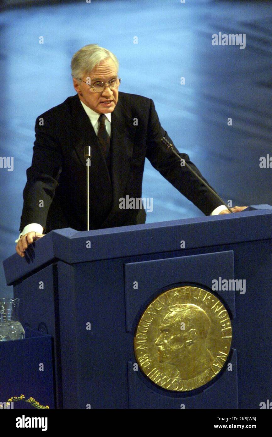 Oslo. Nobel Peace Prize 1998 - Awards in Oslo City Hall: The Norwegian ...