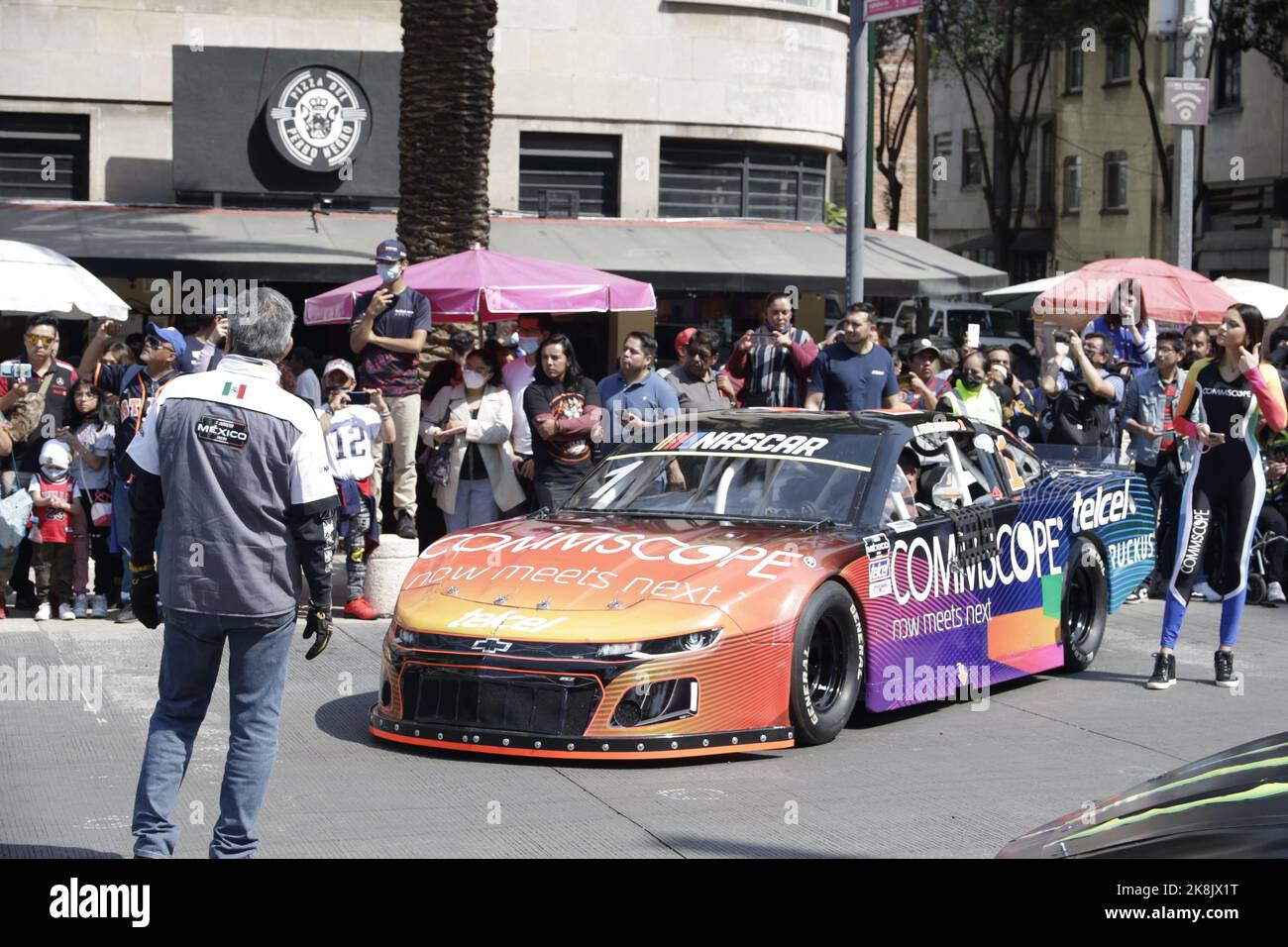 Non Exclusive: October 23, 2022, Mexico City, Mexico: Car fans attend ...