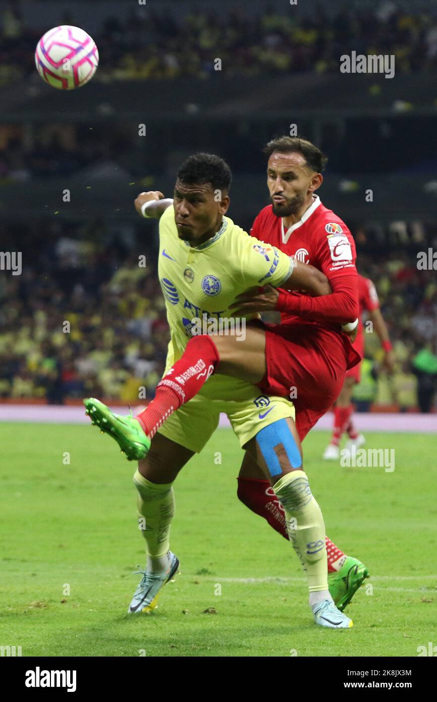 Non Exclusive: October 22, 2022, Mexico City, Mexico: (L) Roger ...