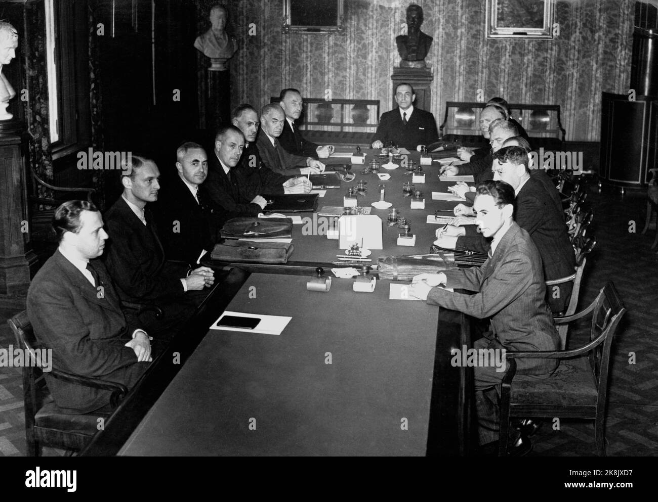 Ntb archive ntb war politicians hi-res stock photography and images - Alamy