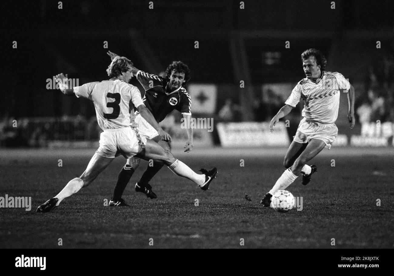 Oslo October 16, 1985. Ullevaal Stadium. Norway - Denmark 1 - 5. Arne ...