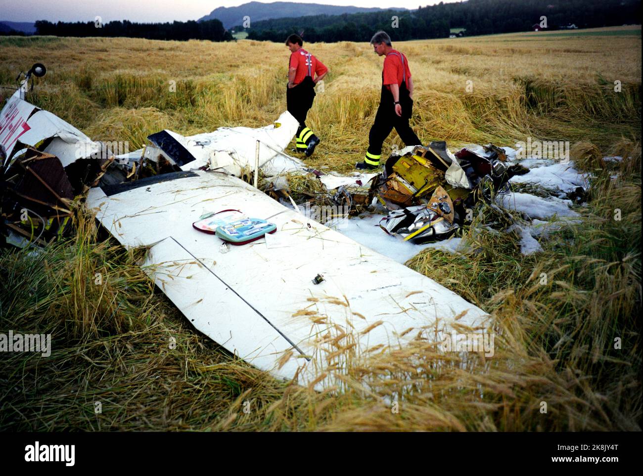 Man plane field hi-res stock photography and images - Alamy