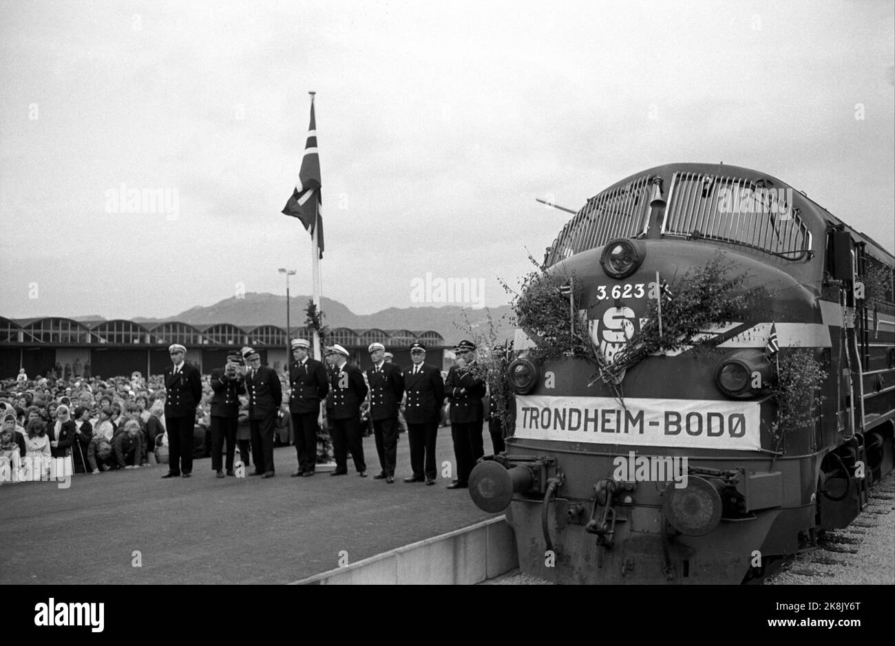 Borretzen current ntb railroad train stations locomotives divorced ...