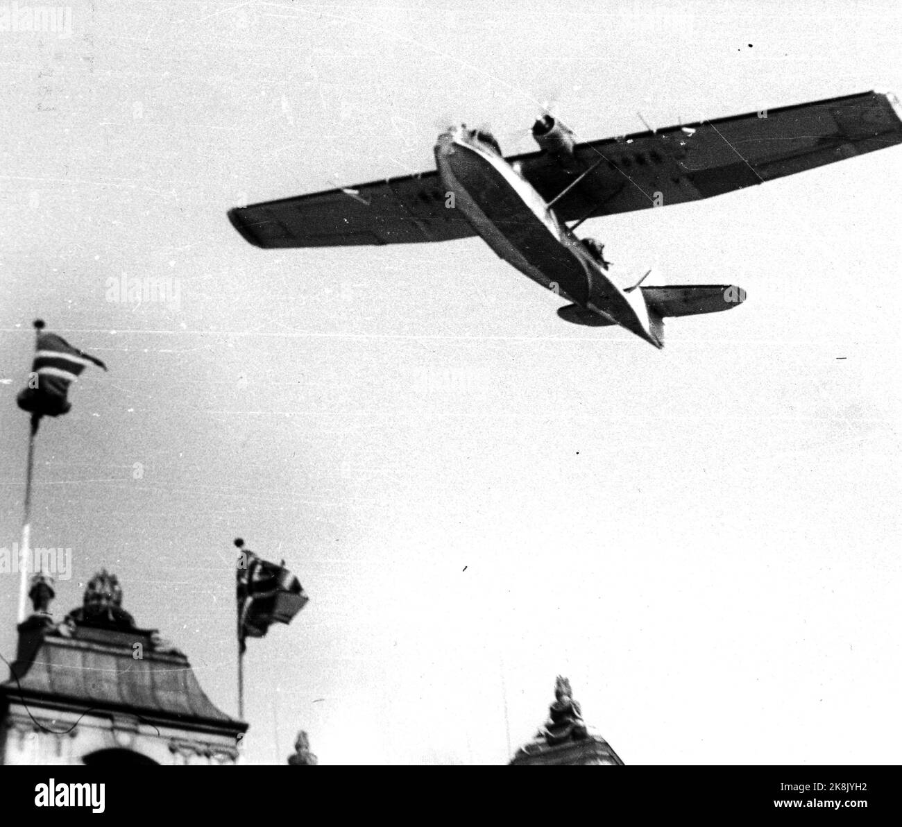 Peace days 1945 the capitulation in the afternoon of may hi-res stock ...