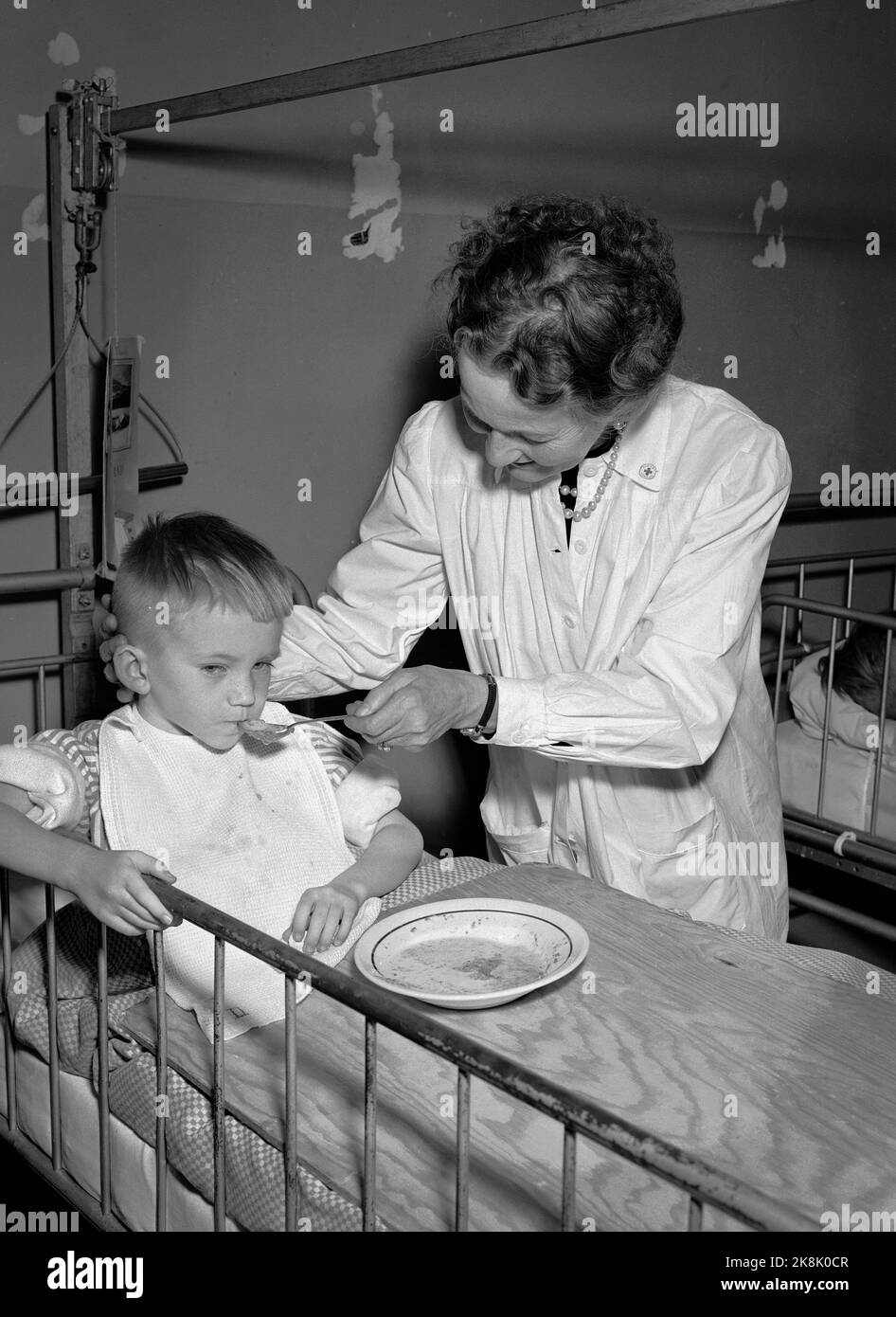 Oslo 19520301 In 1948, the Norwegian Red Cross took the initiative for ...