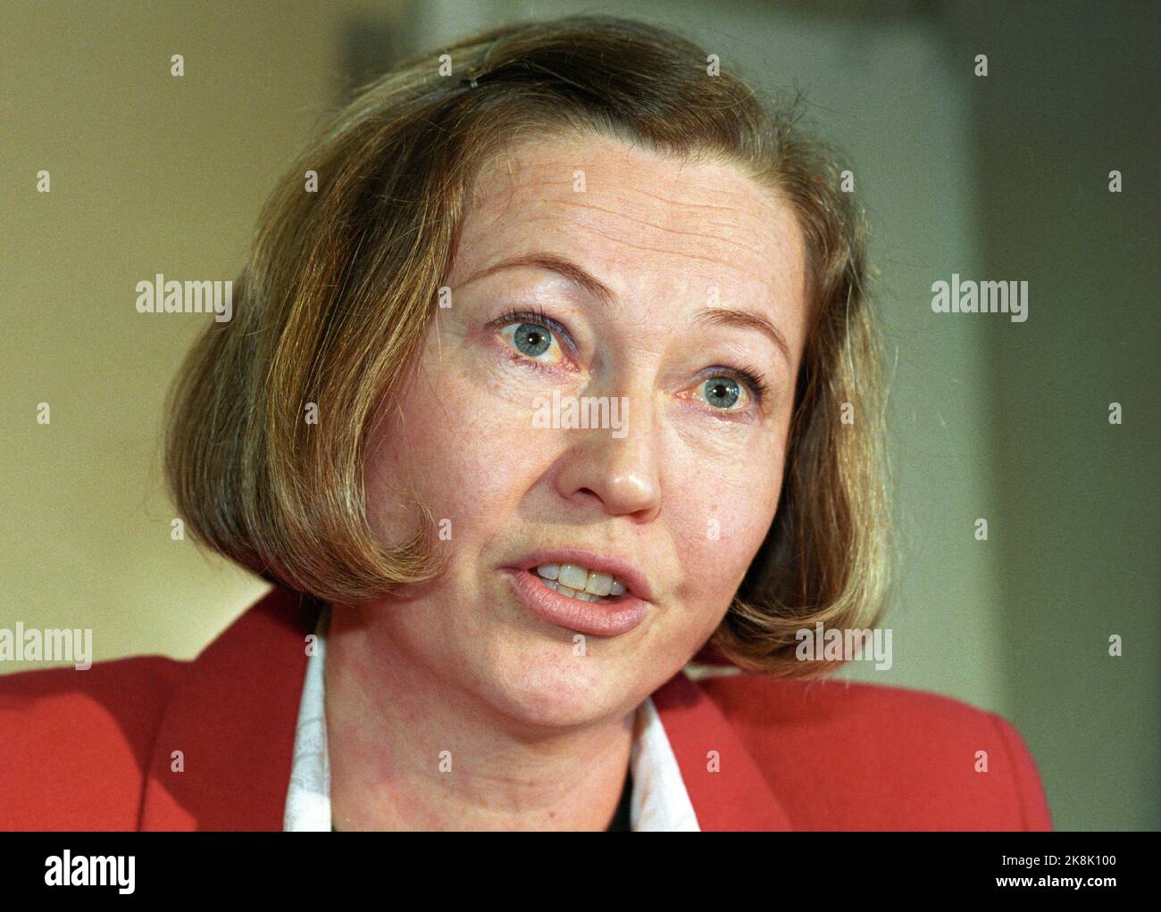 19940108 hi-res stock photography and images - Alamy