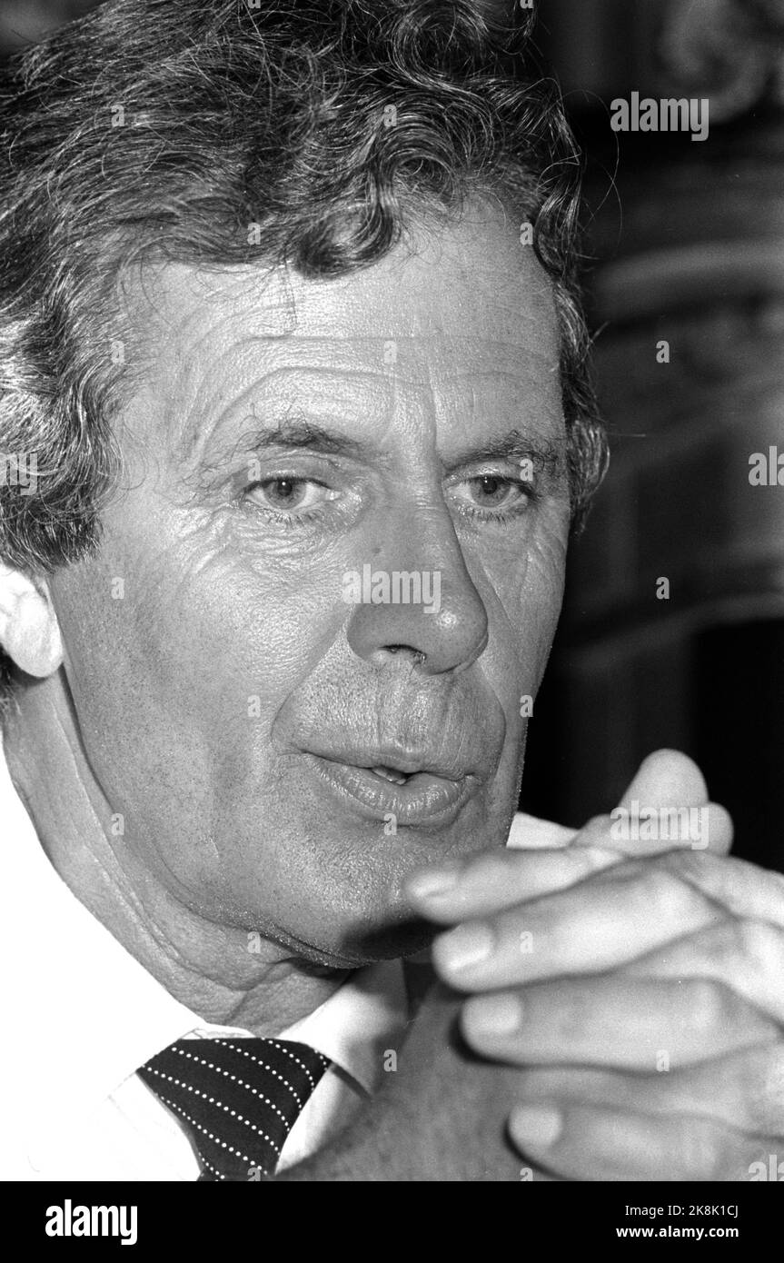 Erik karlsen hi-res stock photography and images - Alamy