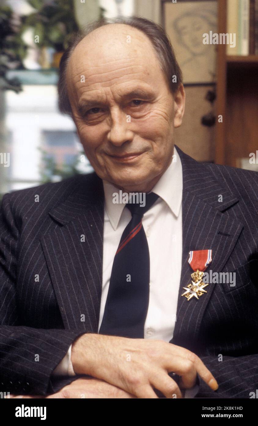 1982 with the order of st olav photo hi-res stock photography and ...
