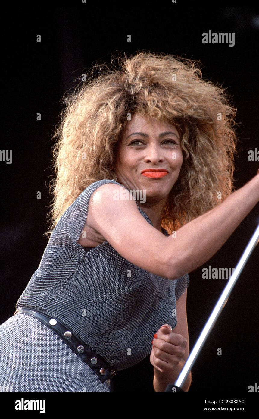 Oslo 19900520. Artist Tina Turner in action during the concert at Valle ...