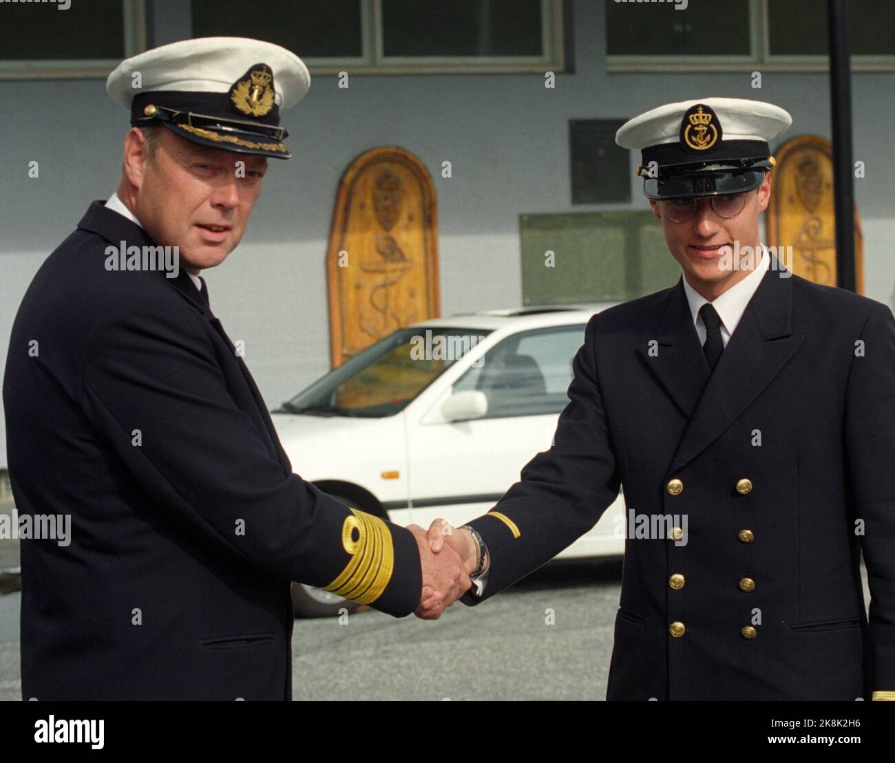 Aleksander nordahl ntb the norwegian royal house uniform navy handshake ...