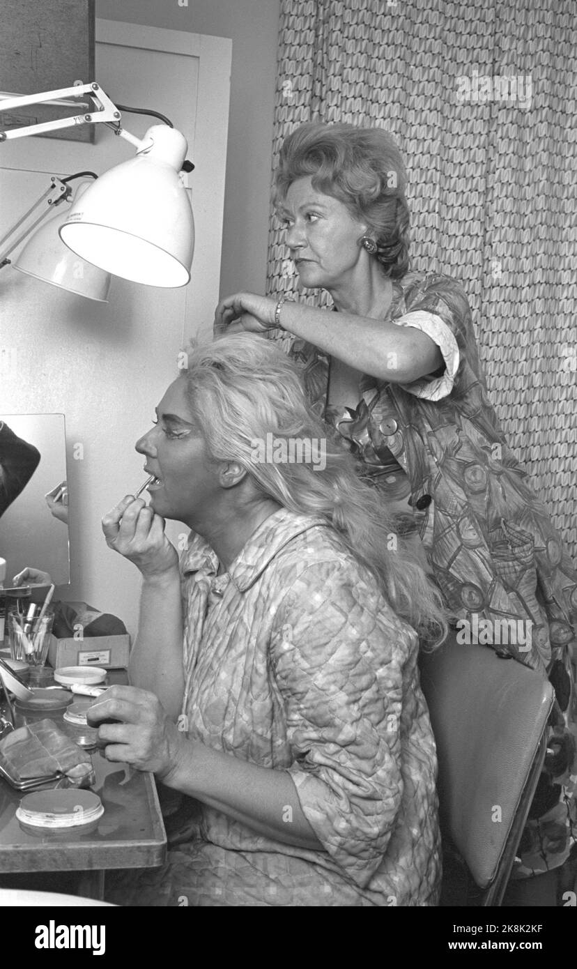 Oslo September 1964. Opera singer Ingrid Bjons visits Norway to sing ...