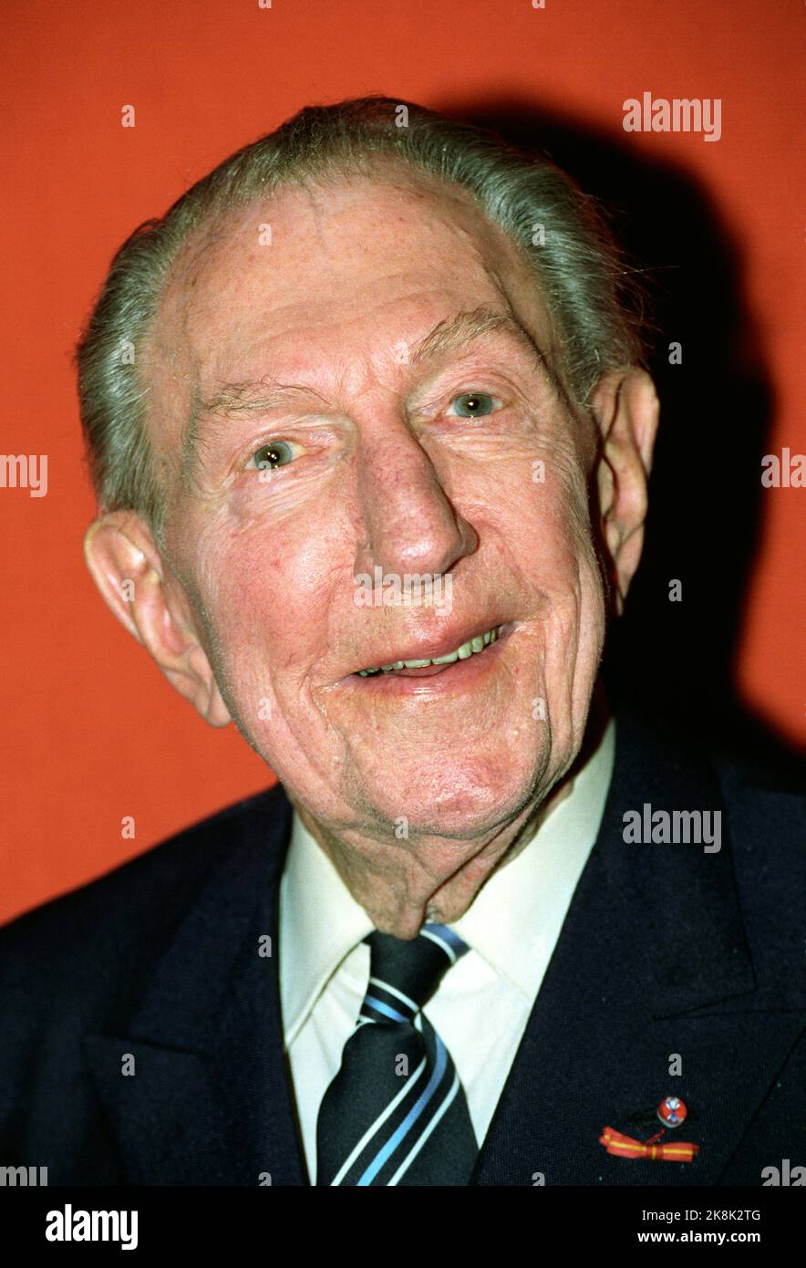 Actor leif adjust under the adjustment price photo hi-res stock ...