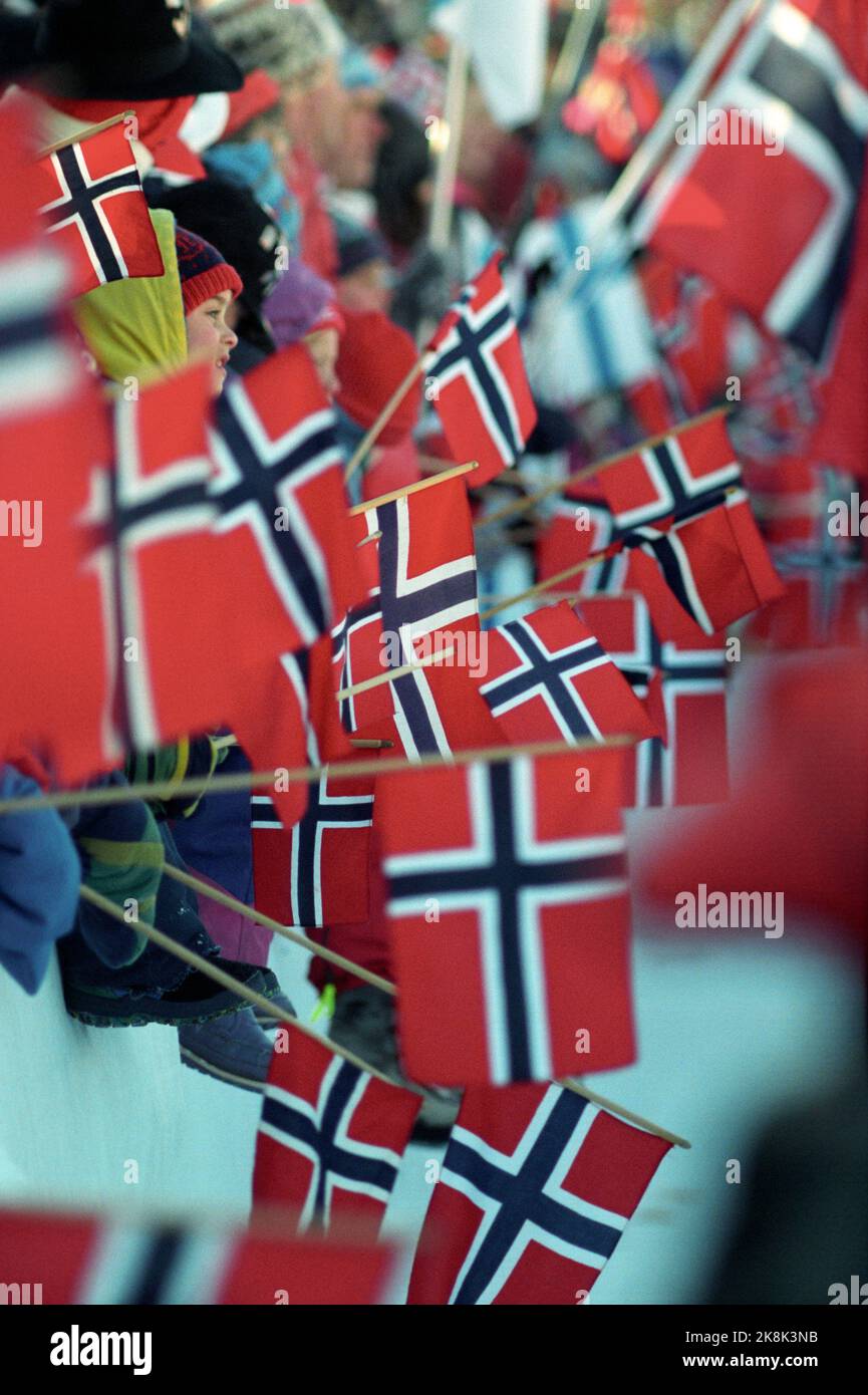 Jan greve ntb spectators olympics flag hi-res stock photography and ...