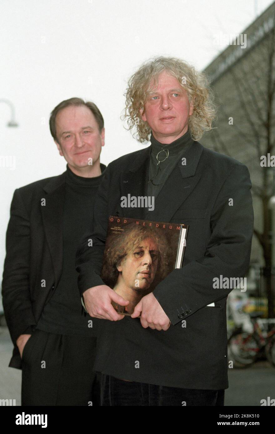 Jon eeg books portrait hi-res stock photography and images - Alamy