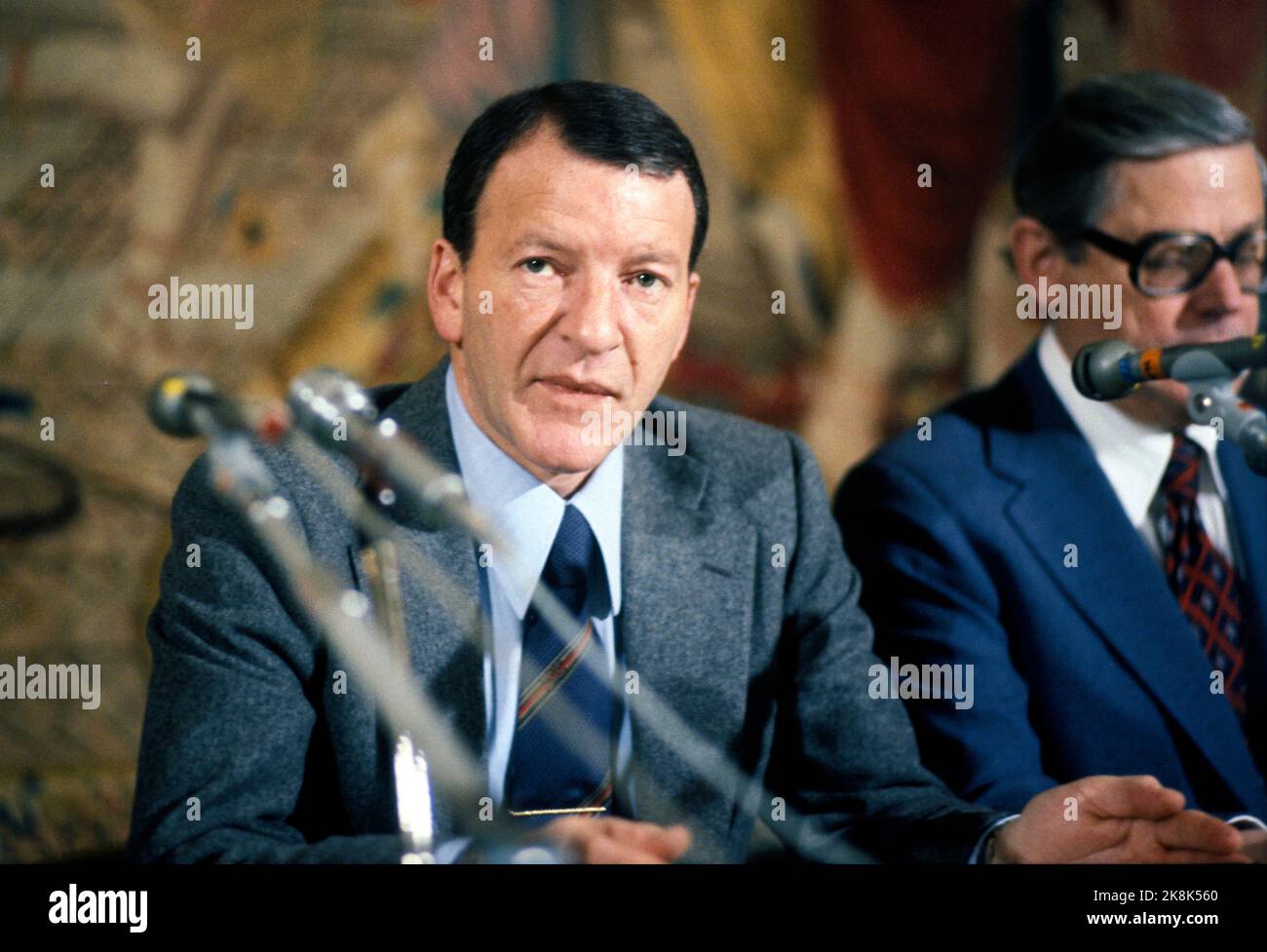 1979 three days earlier hi-res stock photography and images - Alamy