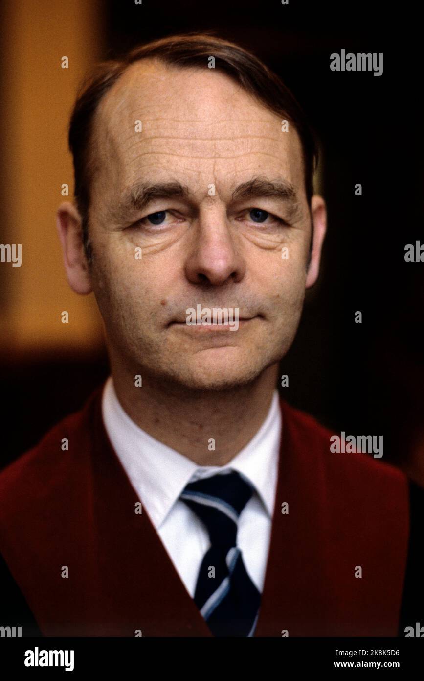 Oslo 1982 supreme court judge jan r skaare hi-res stock photography and ...