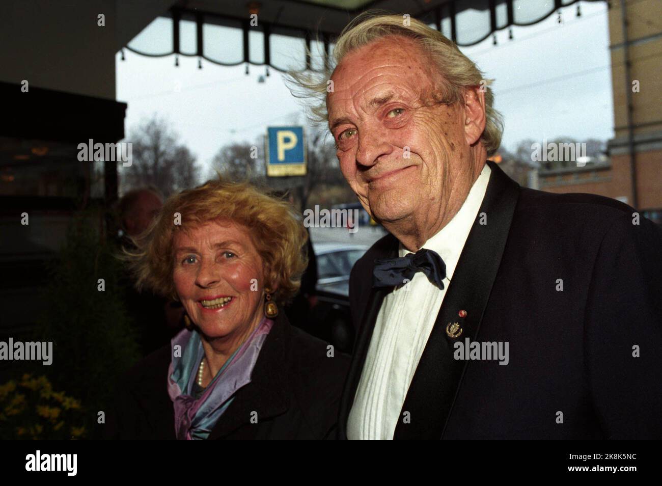 Oslo 19970418 here are erik bye and tove bye hi-res stock photography ...