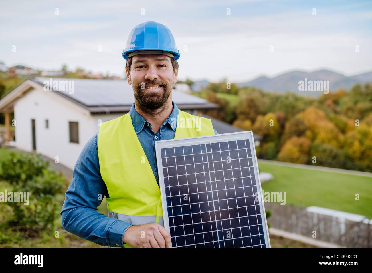 Installing solar panel hi-res stock photography and images - Alamy